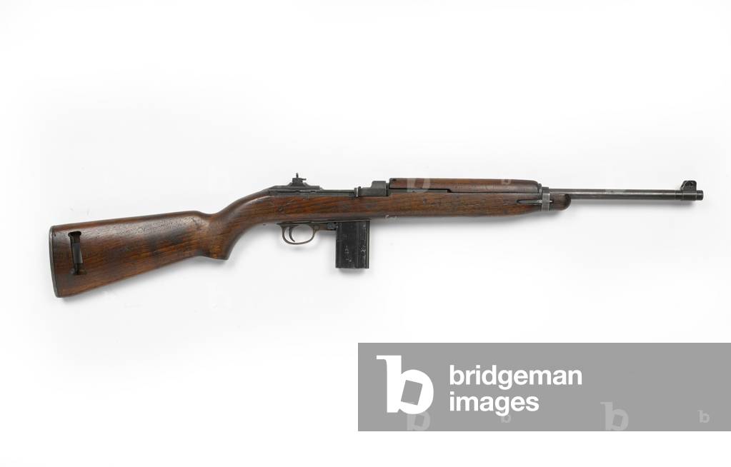 Image of M1 .30 in self-loading carbine, c.1942 (photo)