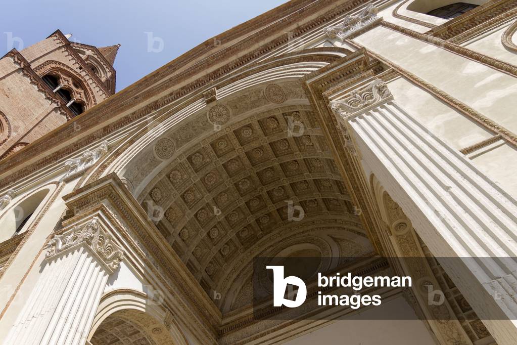 Image of Voûte à caissons et arche sculptée de pronaos, Basilique Saint ...