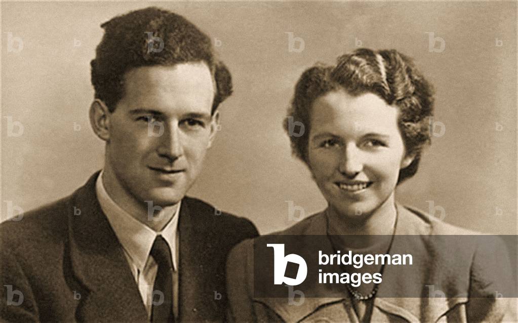 Image of Portrait of Mavis Lilian Batey MBE and her husband