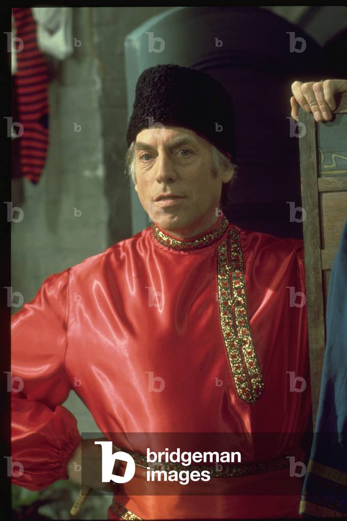 Image of Larry Grayson, c. 1977 (photo)