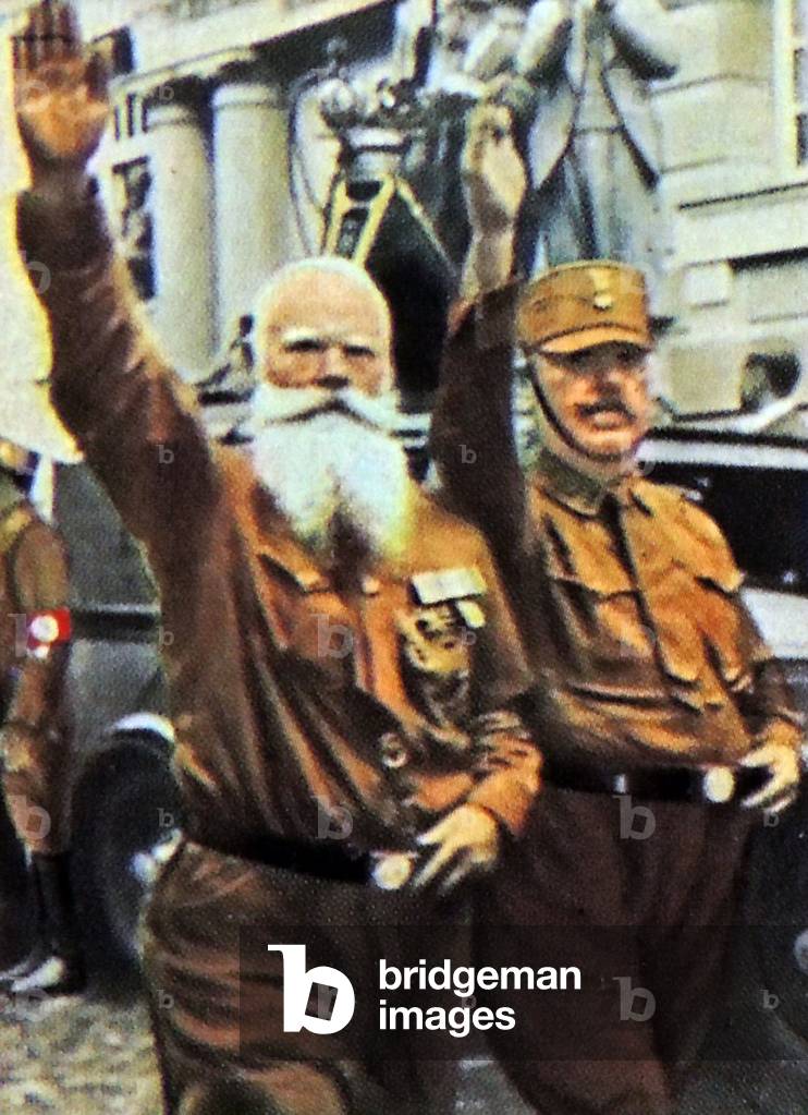 Image of Veteran Nazi party members salute c.1929