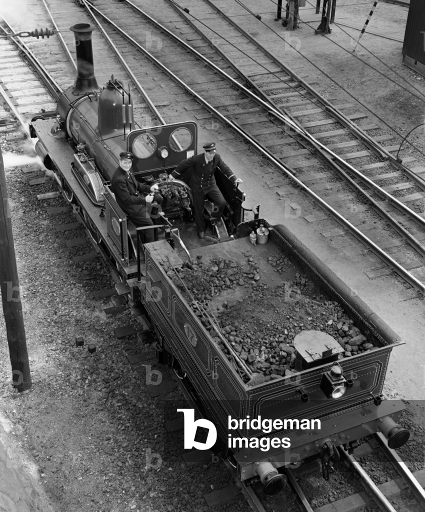 Image of Oslo. 1954. The steam locomotive Caroline. "Caroline was ...