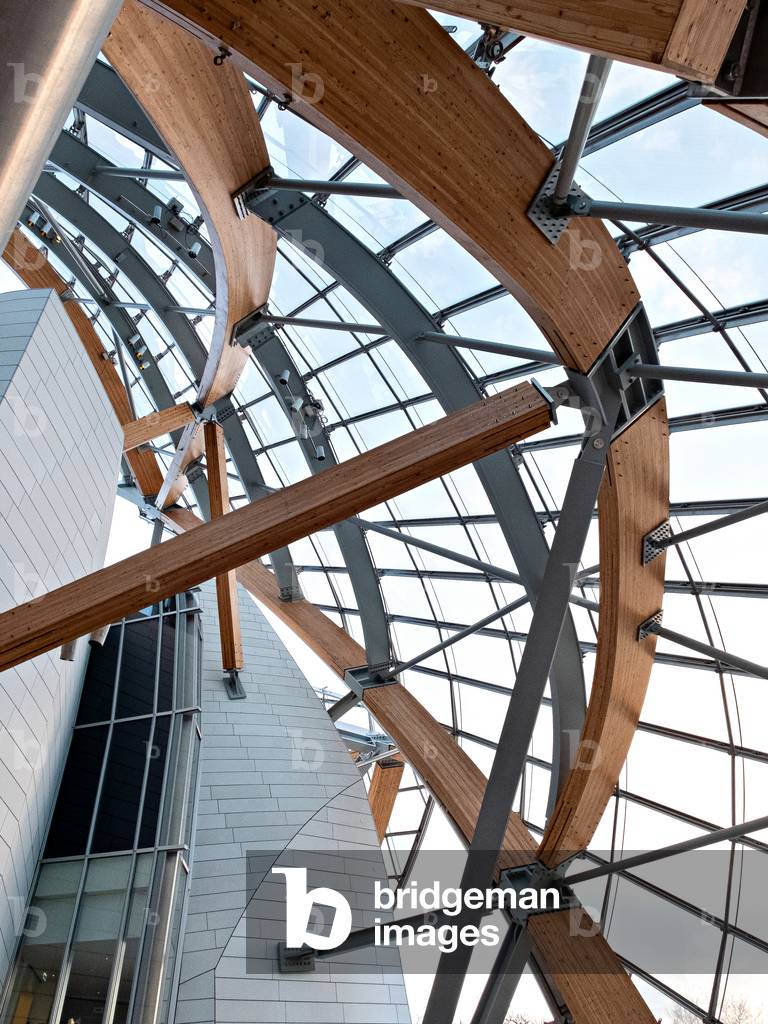 Image of Detail of the support structure of the glass sails, Fondation ...