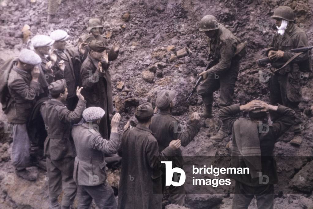 Image of D Day: Captured German Soldiers Taken Prisoner by U.S. Troops ...