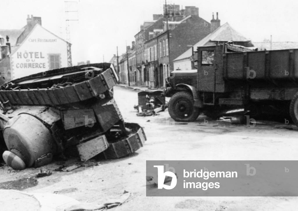 Image of Destroyed French tanks during the Western campaign, 1940 (b/w ...