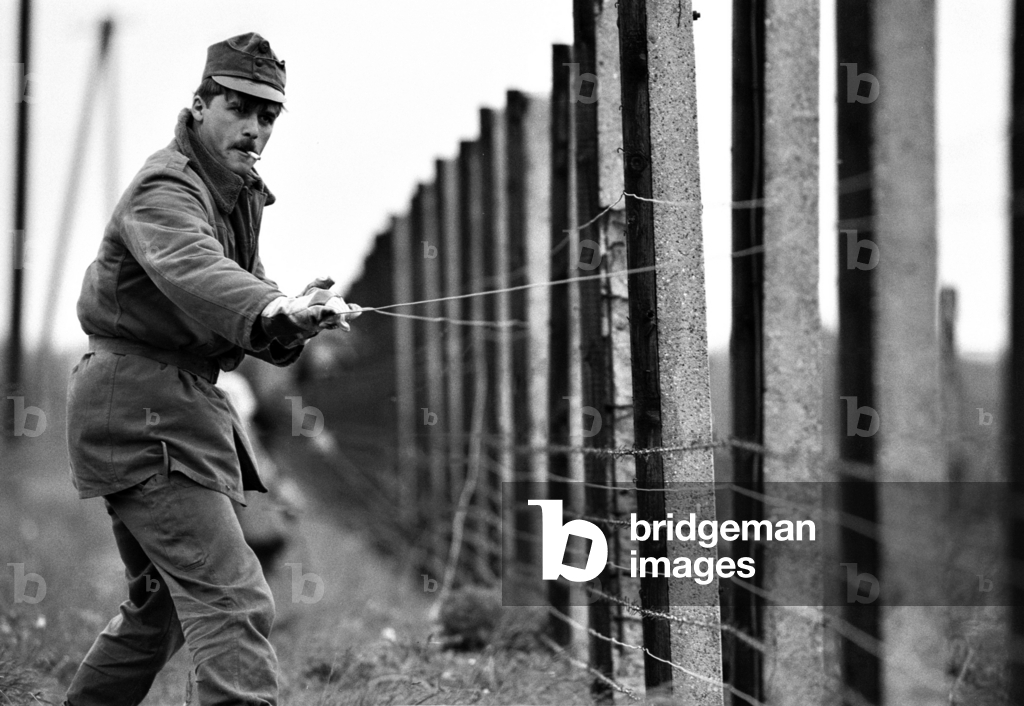 Image of Destruction of the Iron Curtain at the Austrian-Hungarian ...