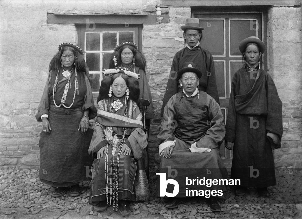 Image of Kusho Doring and his wife with members of their household by ...