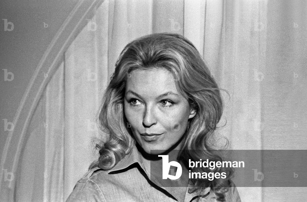 Image of Sapho or the fury of loving, 1971 (photo) by Schwartz, Claude