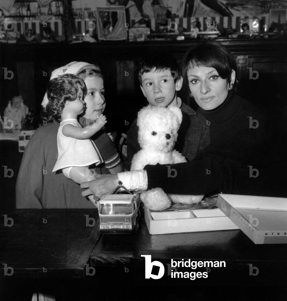 Image of French Singer Barbara (Monique Andree Serf) Collecting Toys ...