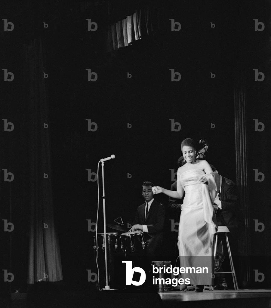 Image of Miriam Makeba in Copenhagen, 1964 (b/w photo)