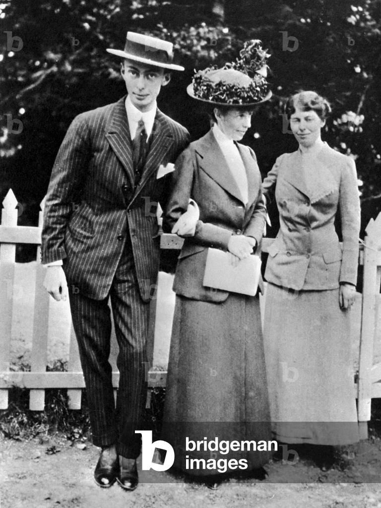 Image of Edoardo Agnelli with his Mother Clara Boselli and Sister Tina ...