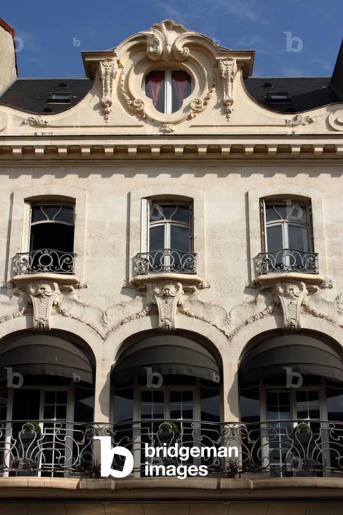 Image of Former cafe Louis XV, Building Art Deco, Architects: Emile Thion