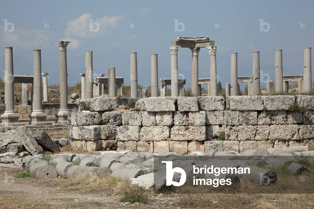 Image of Turkey, Perge, colonnaded streets in the ancient Greek Agora