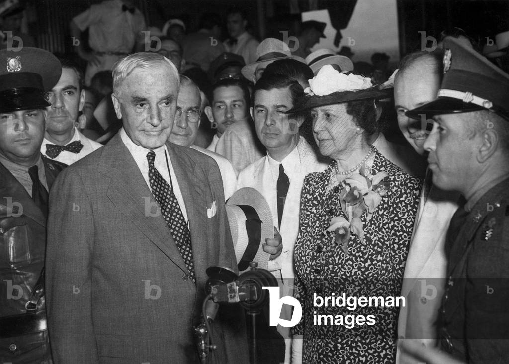 Image of Cordell Hull and Georg Messersmith, 1940 (b/w photo)
