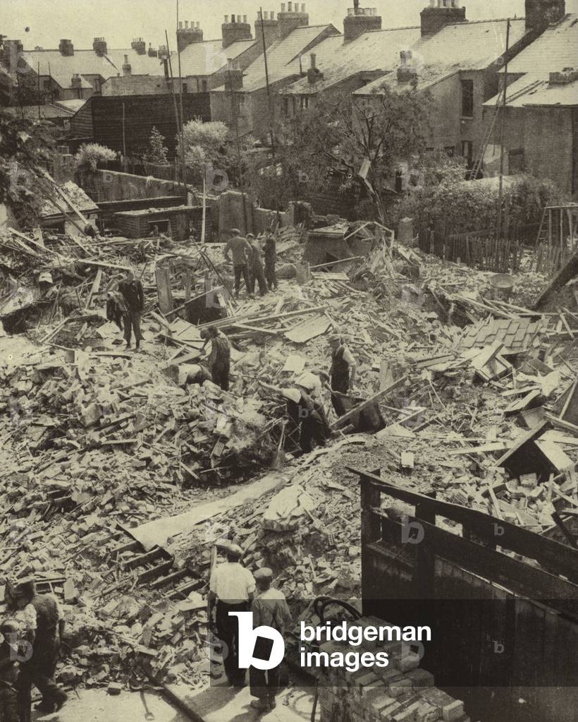 Image of Houses destroyed by a German air raid on Cambridge, World by ...