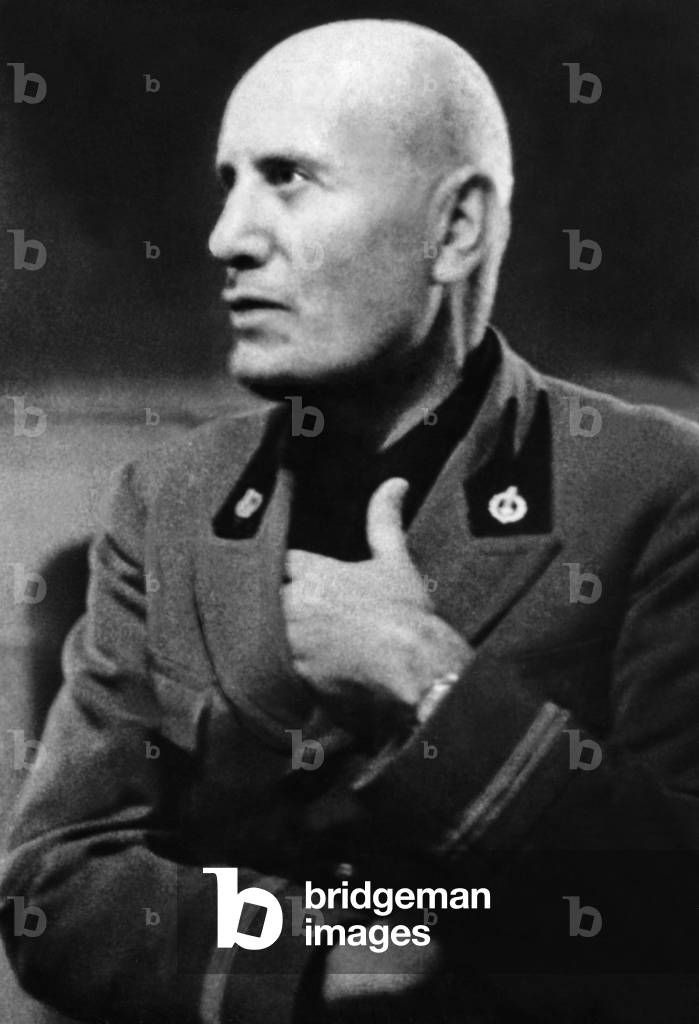 Image of Benito Mussolini, 1945 (b/w photo)