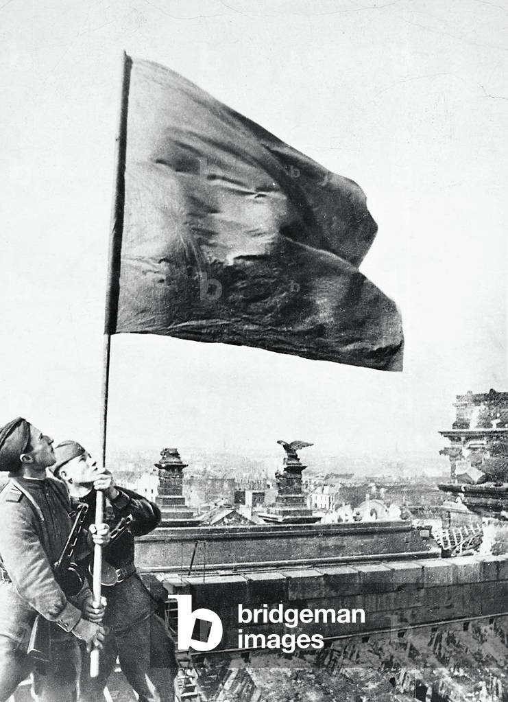 Reichstag 1945 Soviet Flag