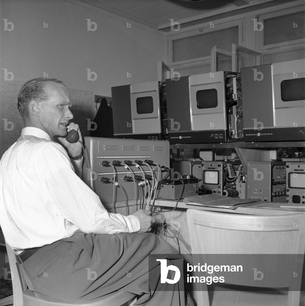 Image of Switzerland Eidophor Color Television Technology, 1959 (b/w photo)