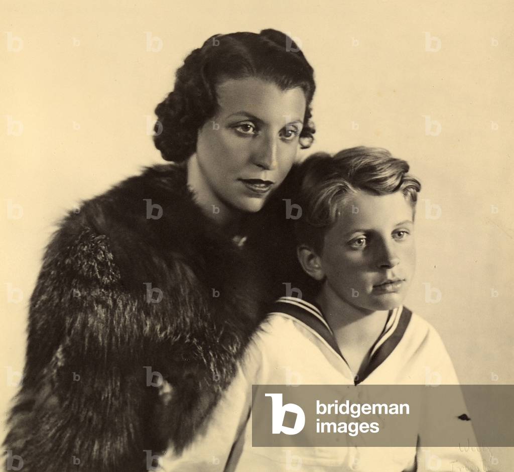 Image of Portrait of mother and son by Wulz, Marion (1905-91)
