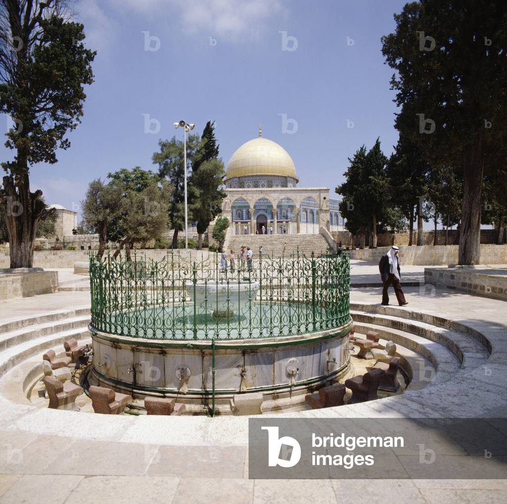 Image of Al-Kas ablution fountain (Cup) with Dome of the Rock in