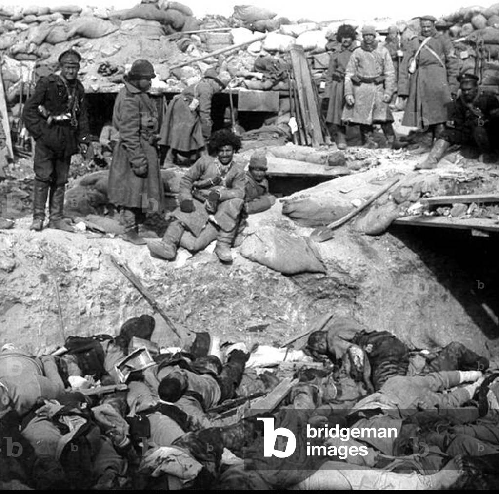 Image of China: Battle of Mukden (Shenyang) 1905, Russian soldiers pose ...