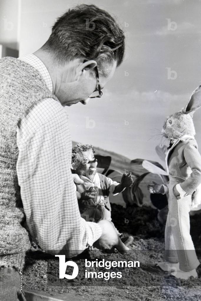 Image of Shooting on the set of the puppet movie The Rabbit