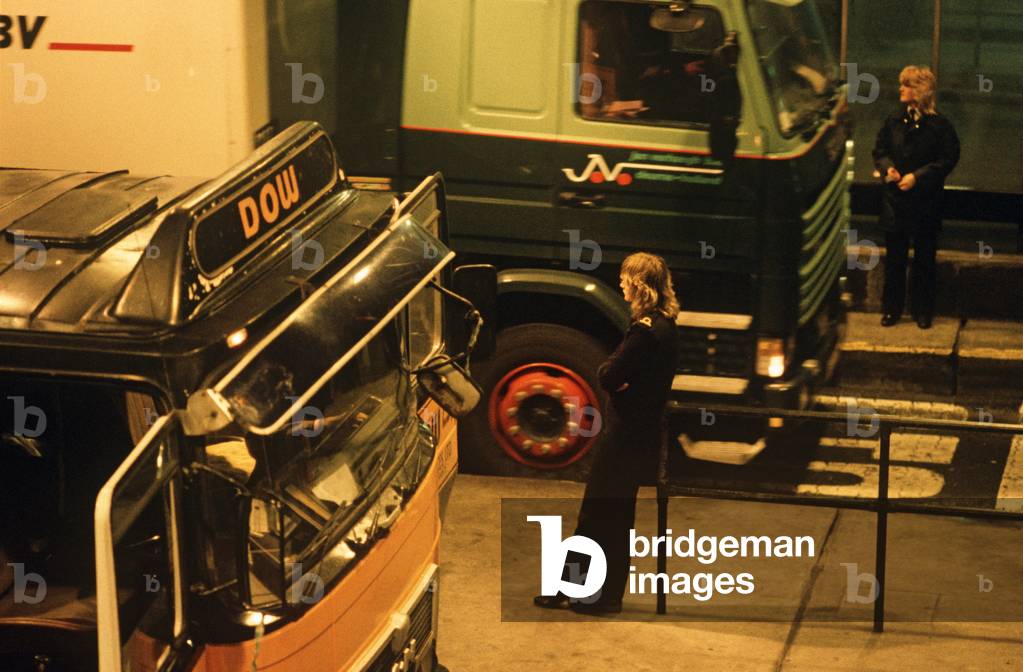 Image of HM CUSTOMS & EXCISE, PORT OF DOVER, 1980s