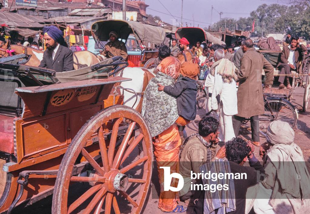 Image of Street scene, Delhi, India, 1973 (photo)