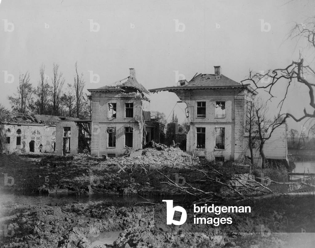 Image of Chateau Segard used to stand just off the Ypres- Kemmel