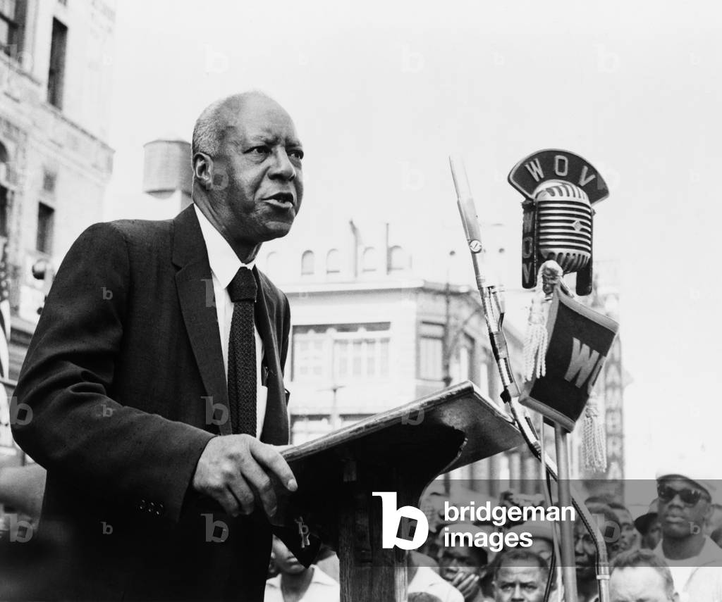 Image of A. Philip Randolph making speech at rally supporting Harlem ...