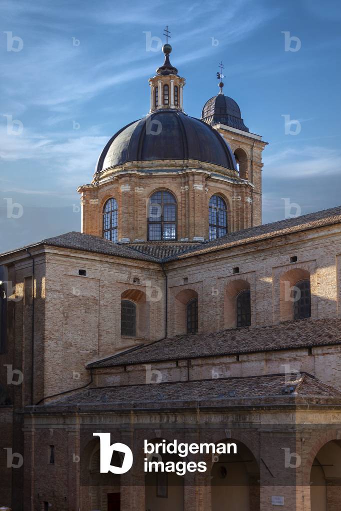 Image of Duomo di Urbino: dome and bell tower, Urbino, Italy (photo)