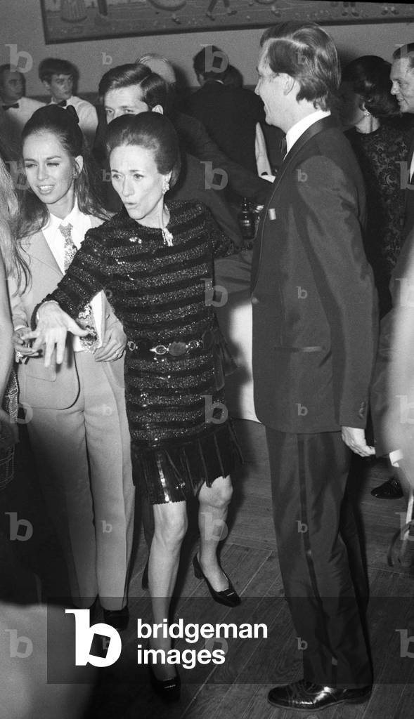 Image of The Duchess of Windsor (Wallis Simpson) dancing at opening of