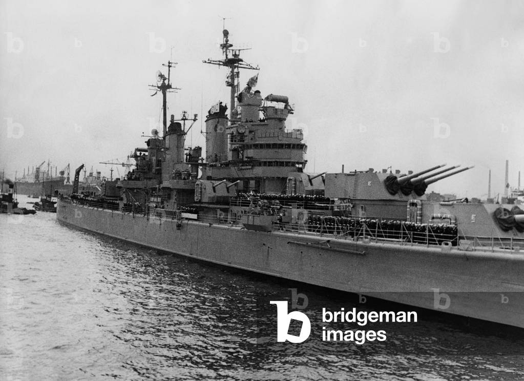 Image of USS Macon during a fleet visit in Hamburg, c.1950 (b/w