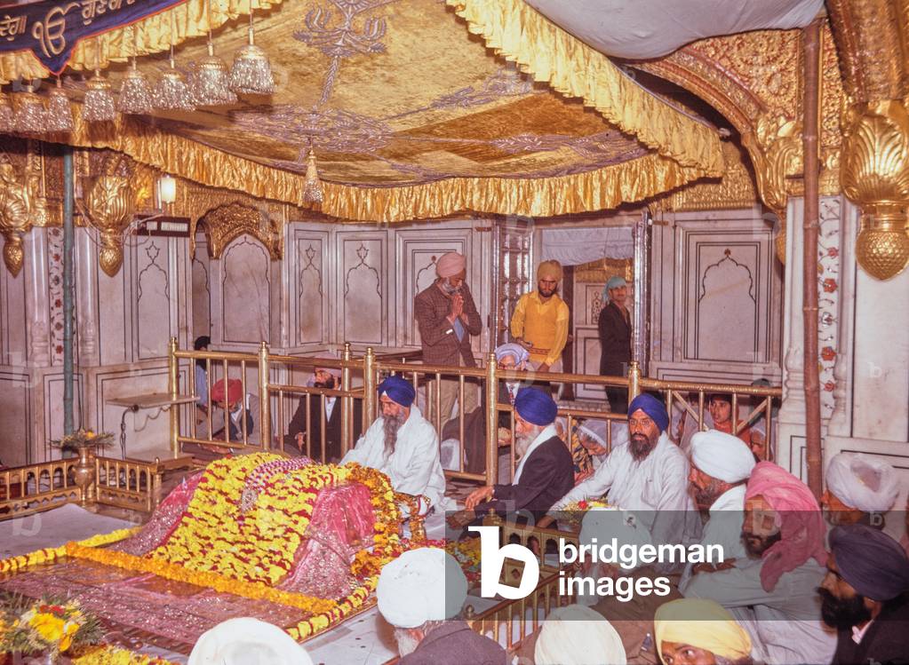 Image of Reading from the Holy Granth in the Darbar Sahib,