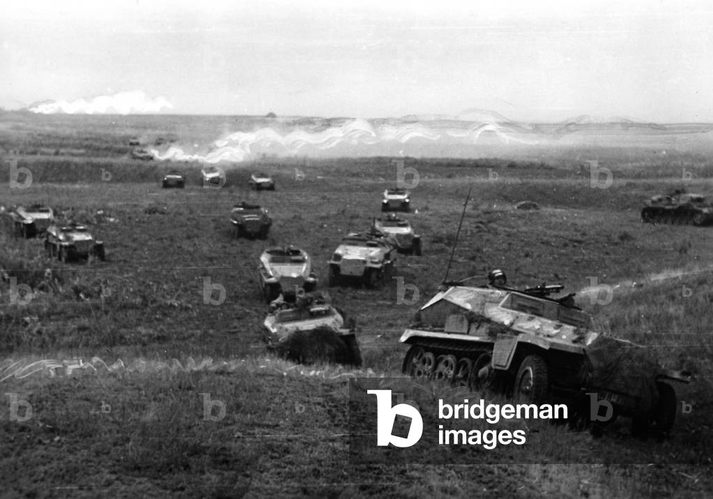 Image of Tank and protective armor in the west of Stalingrad, 1942