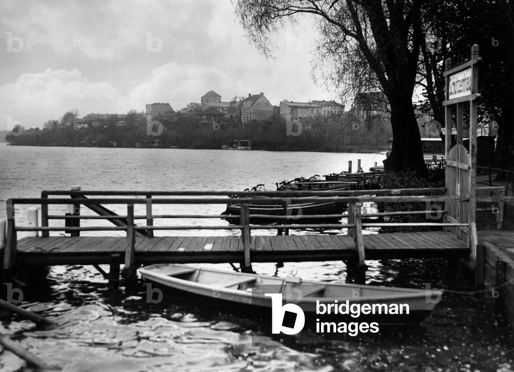 Image of The Straussee in Strausberg, 1927 (b/w photo)