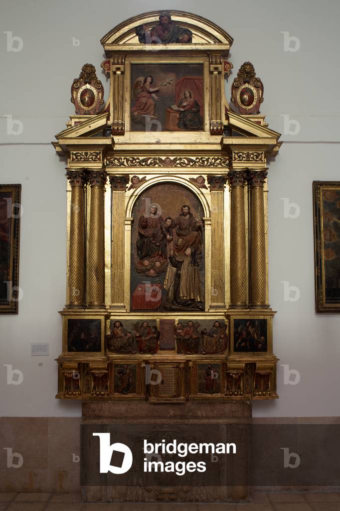 Image of Collegiate church. Interior. Altar (Retablo Miranda). Gilt ...