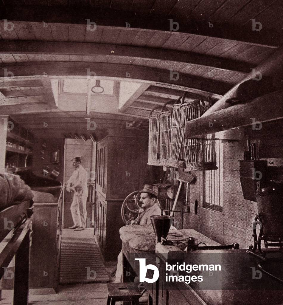 Image of World war one French Army food wagon, 1915