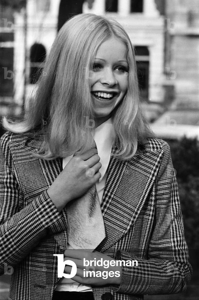 Image of Jeune modèle Jo Howard âgé de 16 ans, photo Janvier