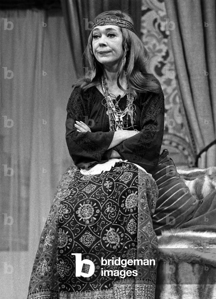 Image of At the Theatre Tonight “Picnic En Ville” With Anne-Marie Coffinet