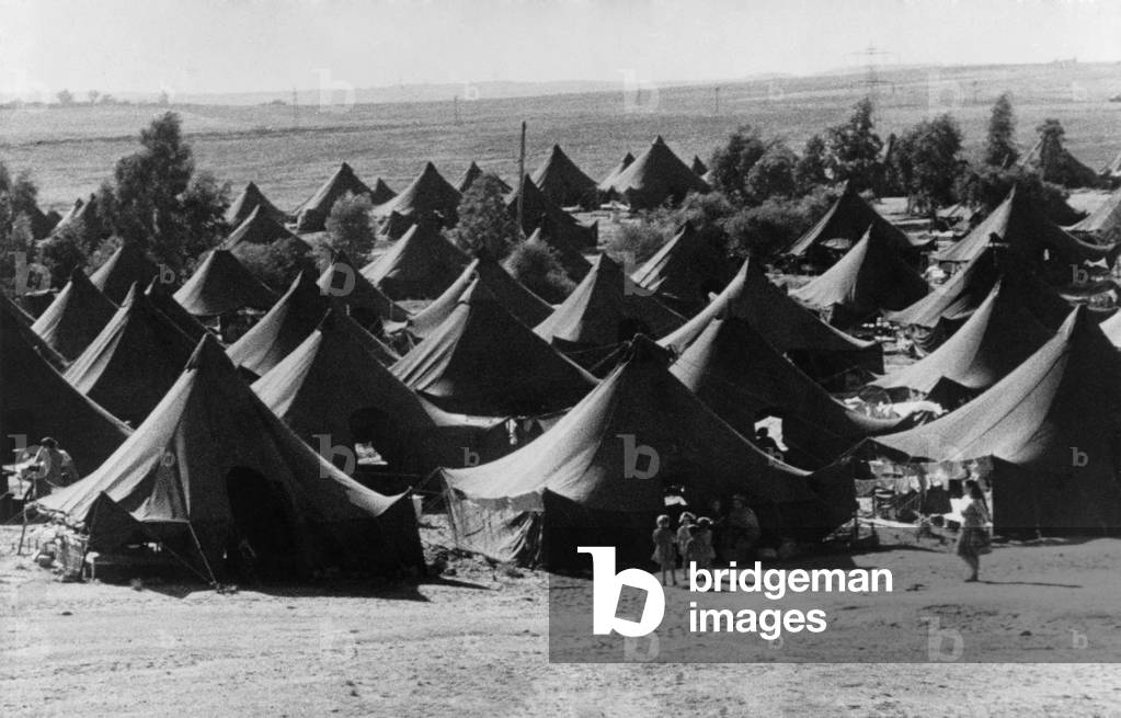 Image of Tents used as temporary housing for Jewish immigrants in ...