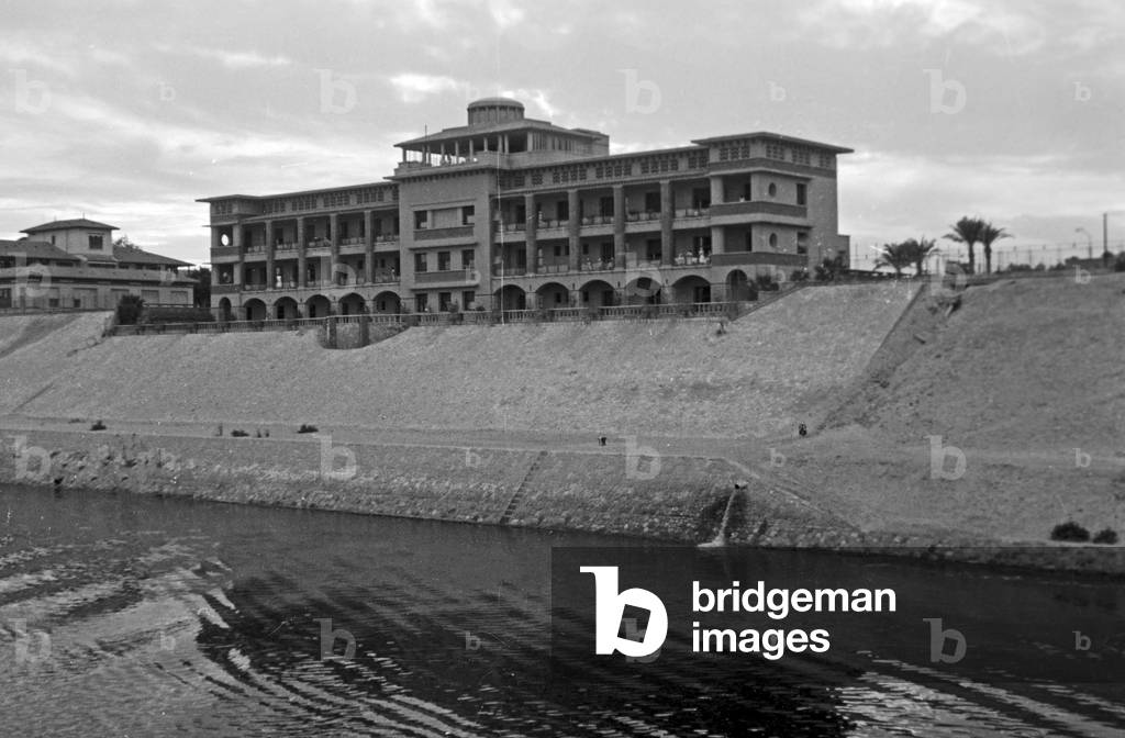 Image of Travelling the Suez Canal by ship, facing the Suez Canal
