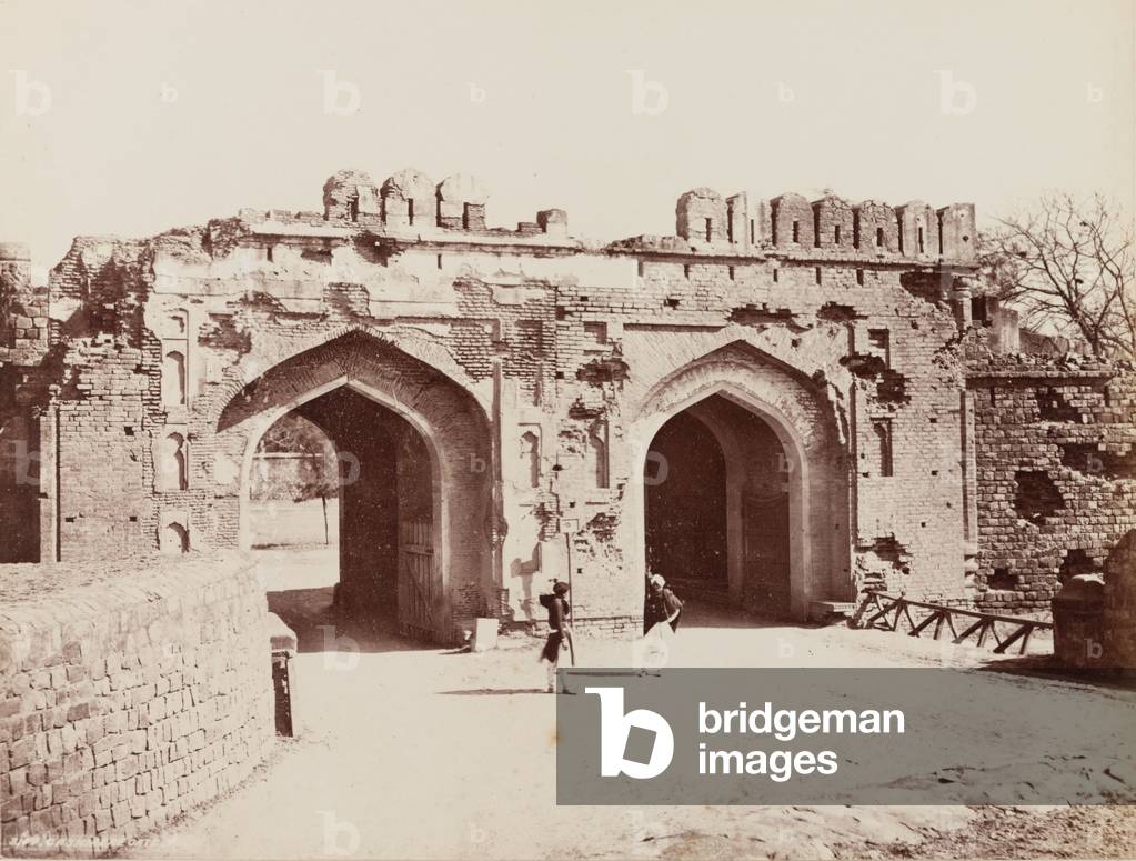 Image of Kashmir Gate, Delhi, c.1880 (b/w photo)