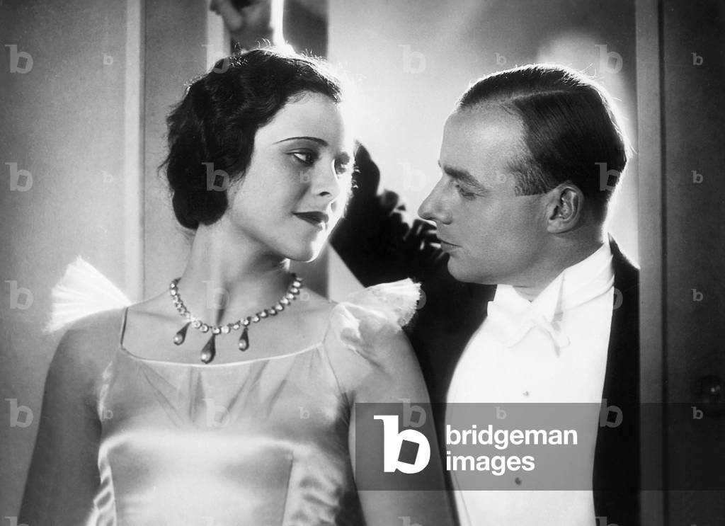 Image of Hedy Lamarr and Heinz Ruehmann in 'We Need No Money',