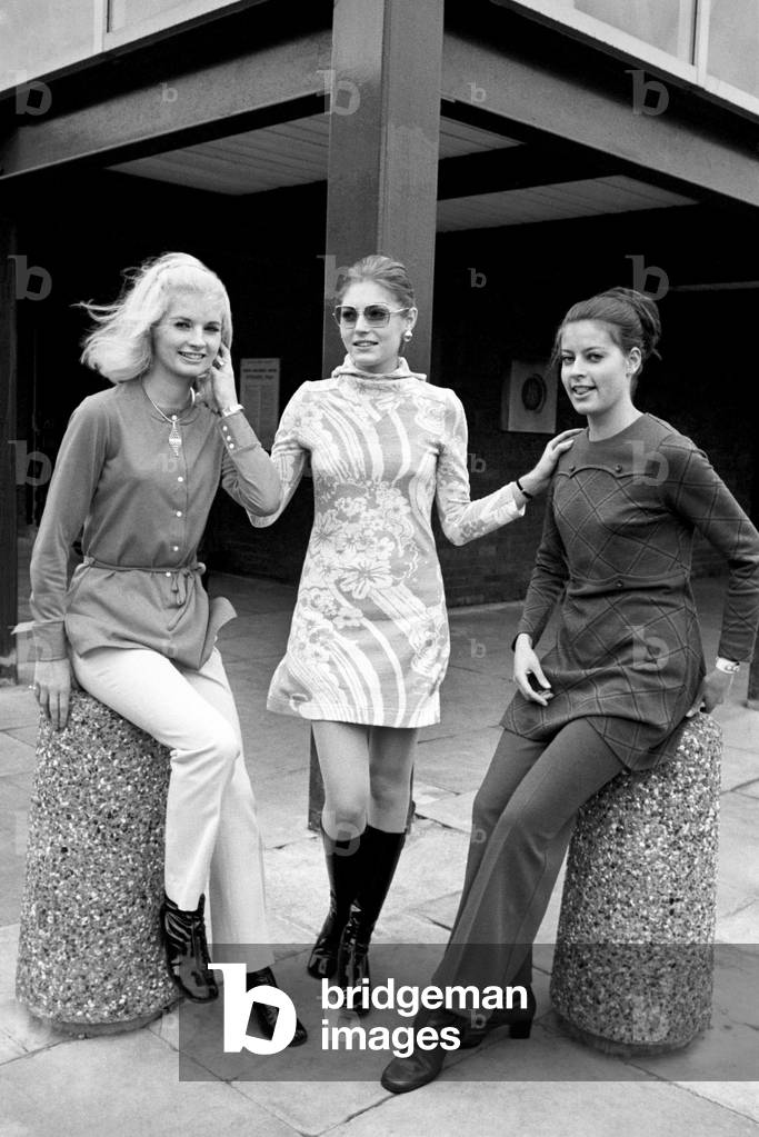 Image of The "Miss World" contestants arriving at Heathrow Airport to take