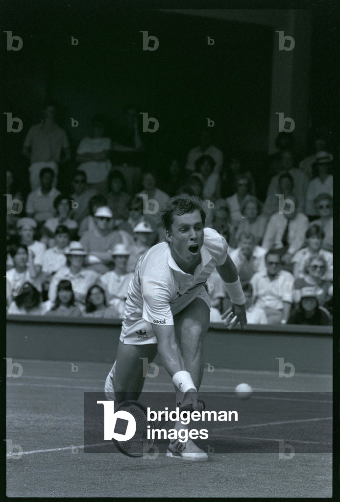 Image of Czechoslovakia's Ivan Lendl powers a forehand return to Johan ...