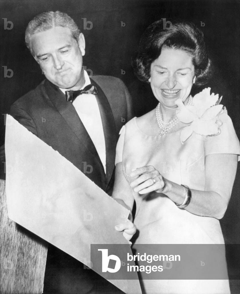 Image of From left: Texas Governor John Connally presents First Lady Lady