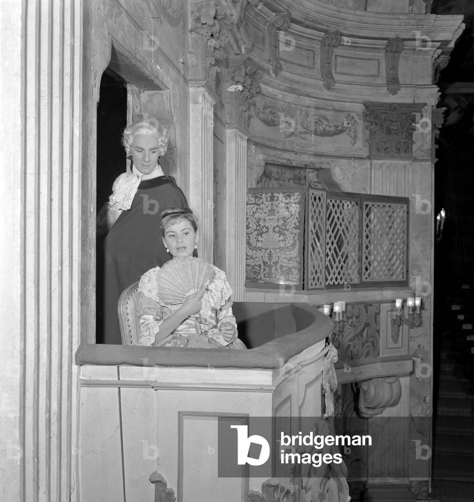 Image of Actors Jarl Kulle and Maj-Britt Nilsson in a scene taken