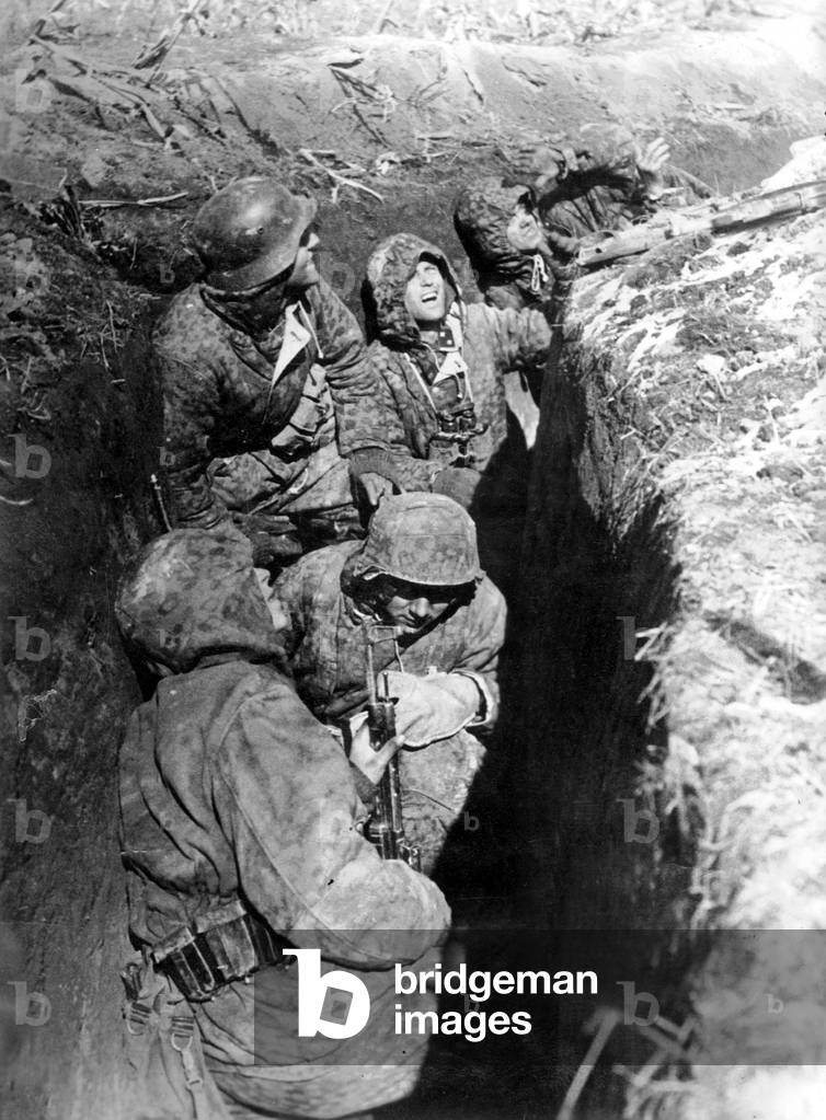 Image of Waffen-SS Soldiers in Combat in Hungary, 1945 (b/w photo)