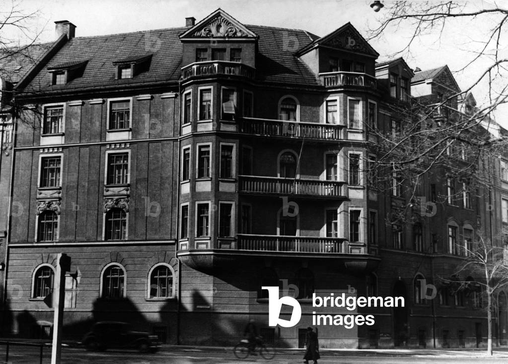 Image of Adolf Hitler's apartment (b/w photo)